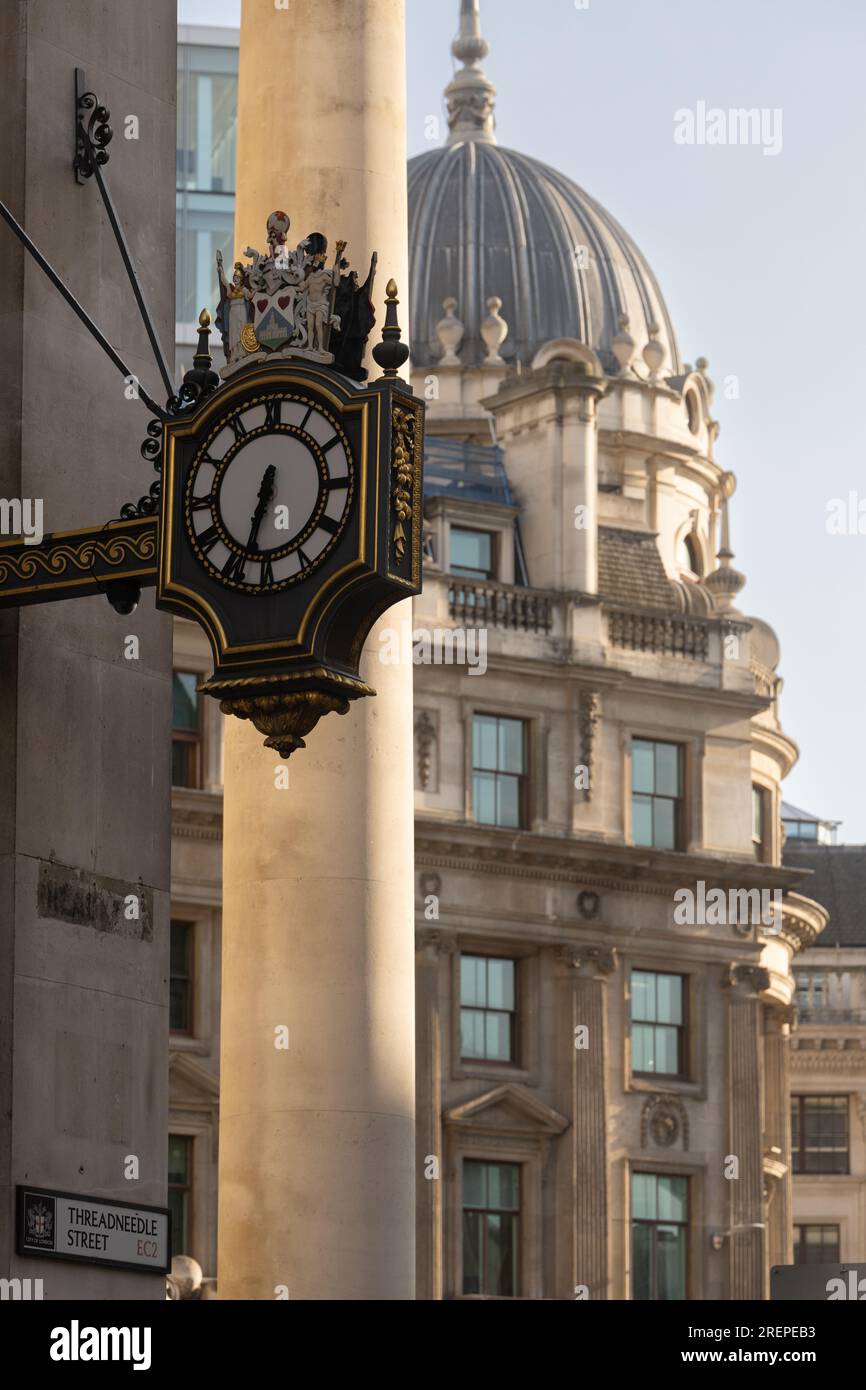 Exchange tower london clock hi-res stock photography and images - Alamy