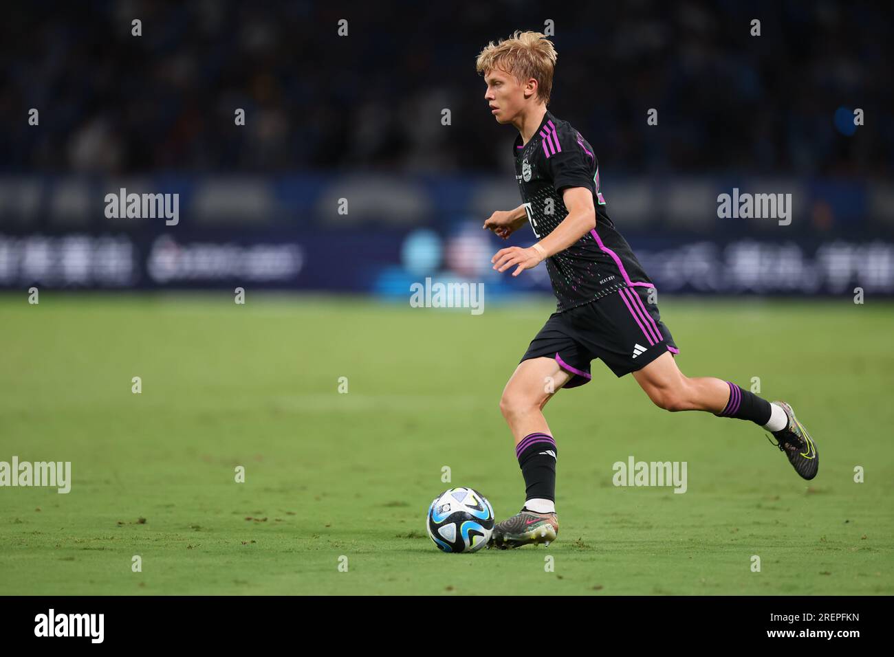 Frans kratzig hi-res stock photography and images - Alamy