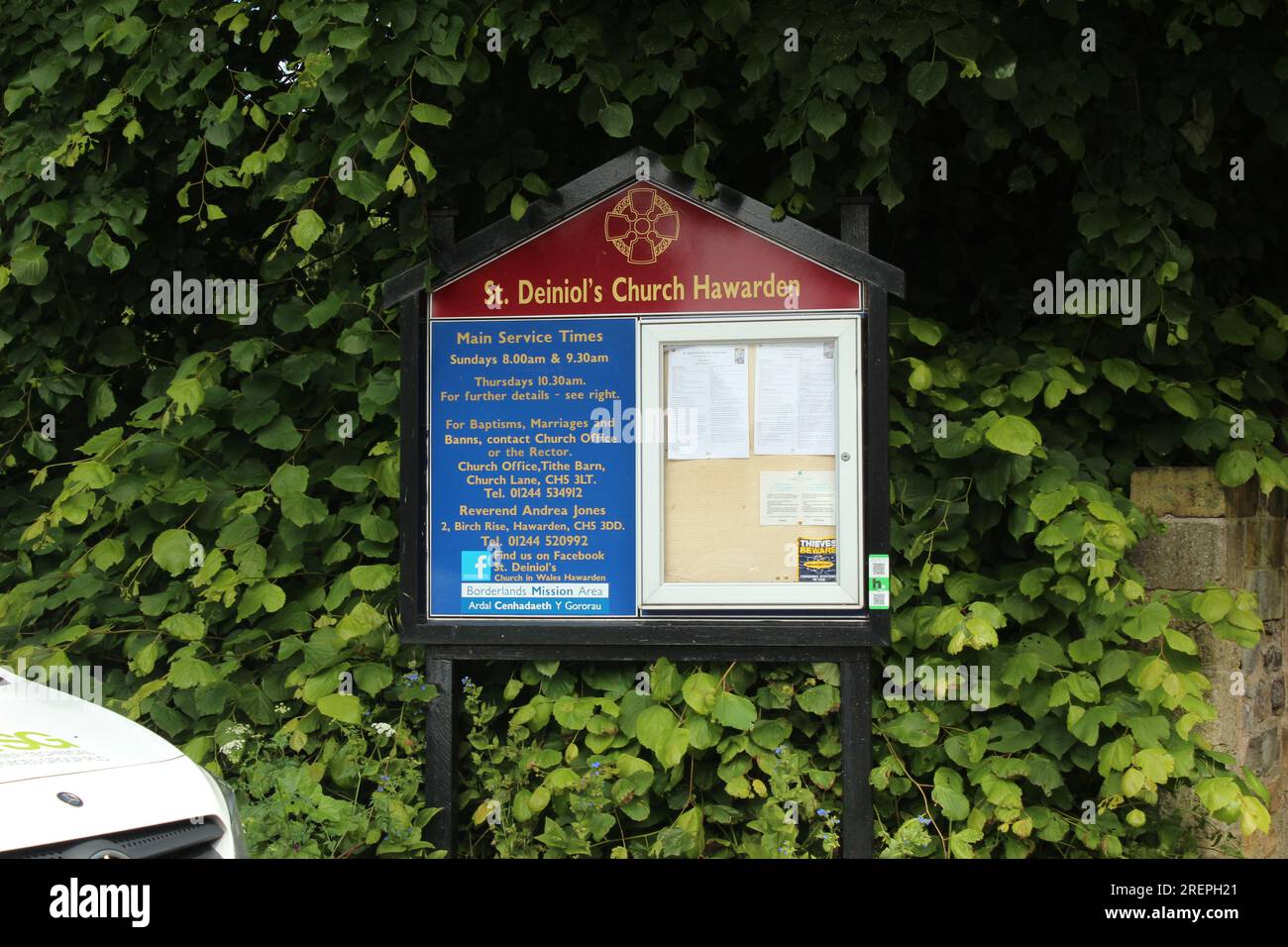 Hawarden village hi-res stock photography and images - Alamy