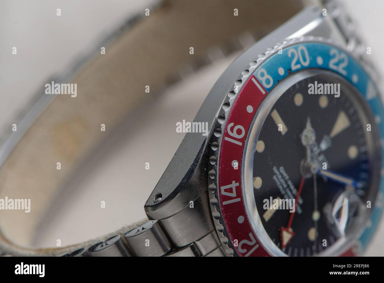 Vintage Rolex GMT-Master 1675 with a rare All-Red 24-hour hand Stock ...