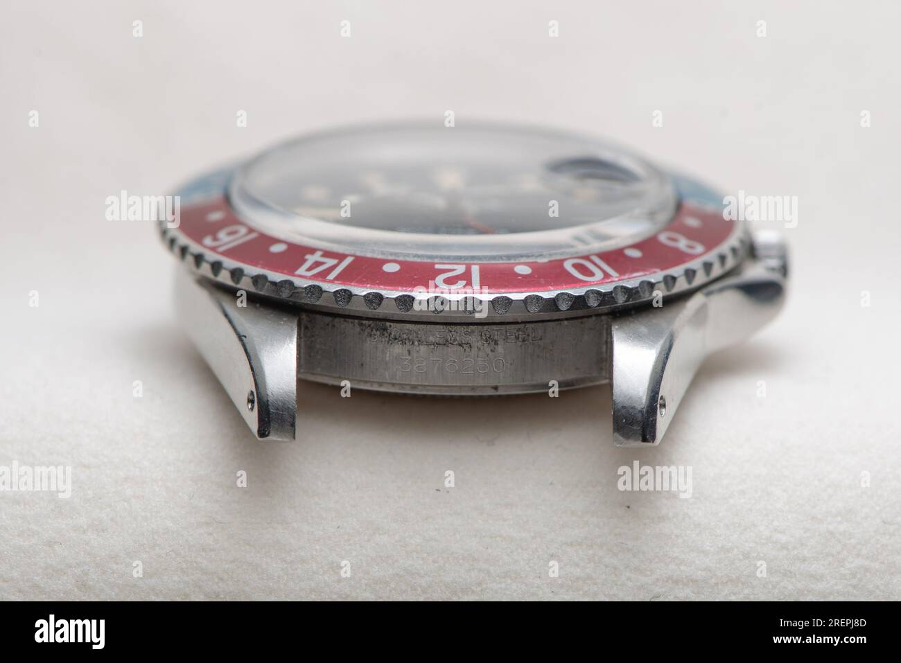 Vintage Rolex GMT-Master 1675 with a rare All-Red 24-hour hand Stock ...