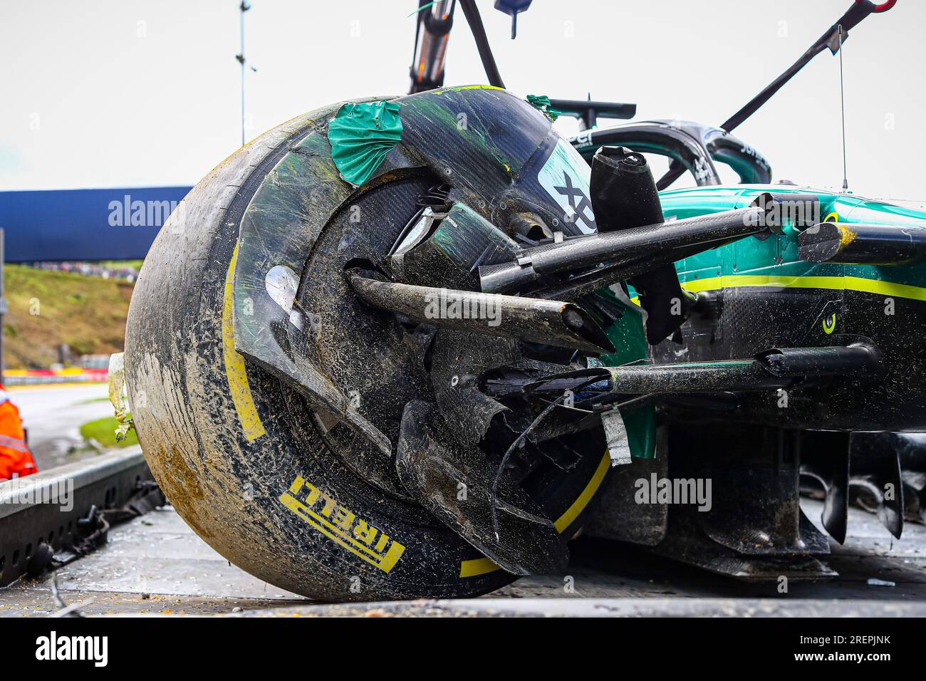 #18 Lance Stroll, (CND) Aramco Aston Martin Mercedes accident during ...