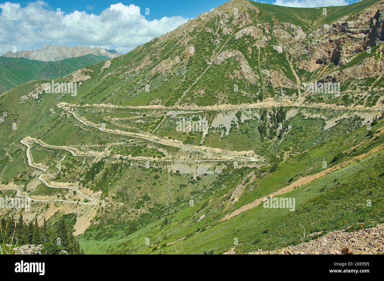Moldo ashuu pass hi-res stock photography and images - Alamy