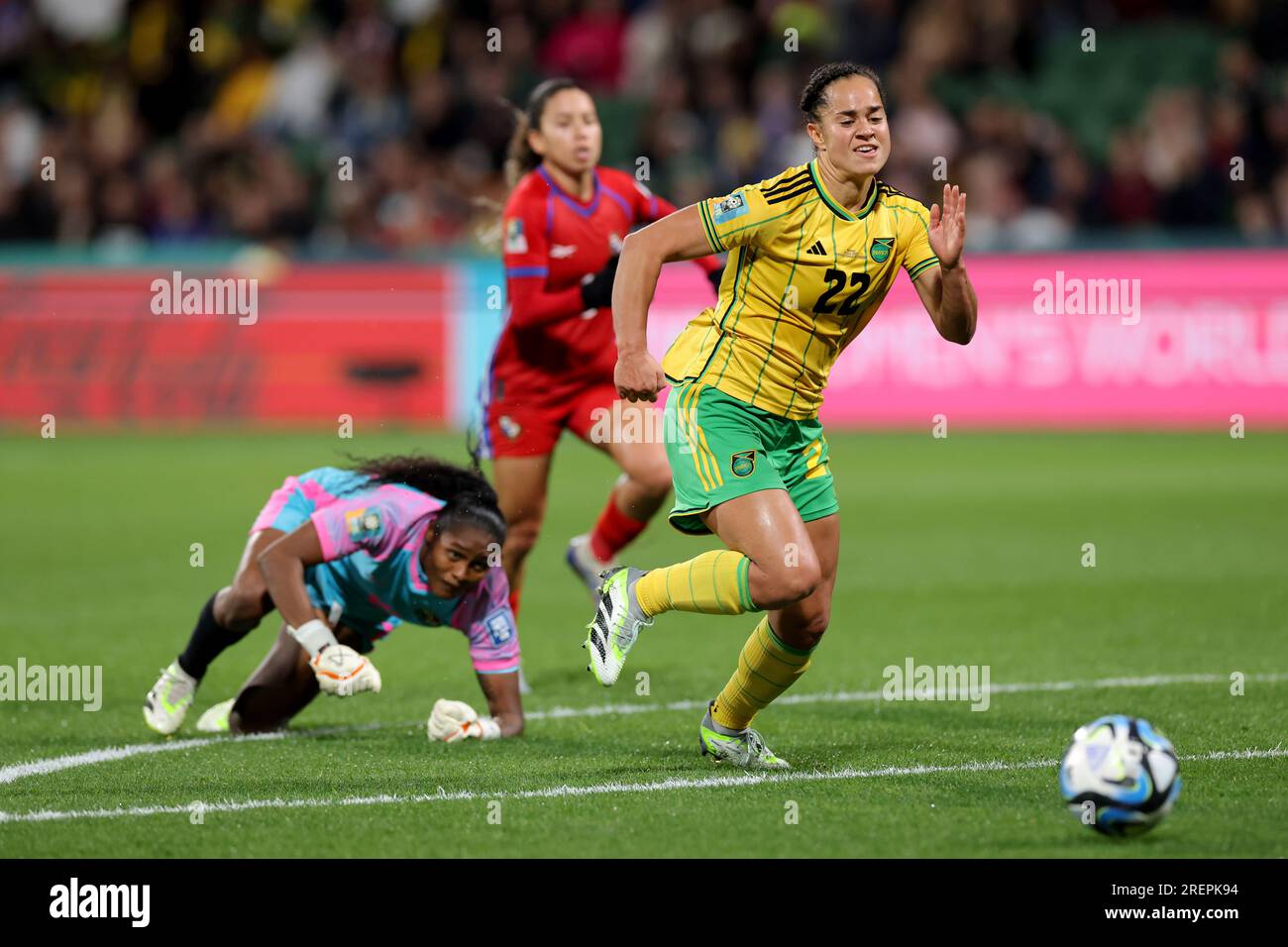 Perth, Australia. 29th July, 2023. Kayla McKenna of Jamaica gets past ...