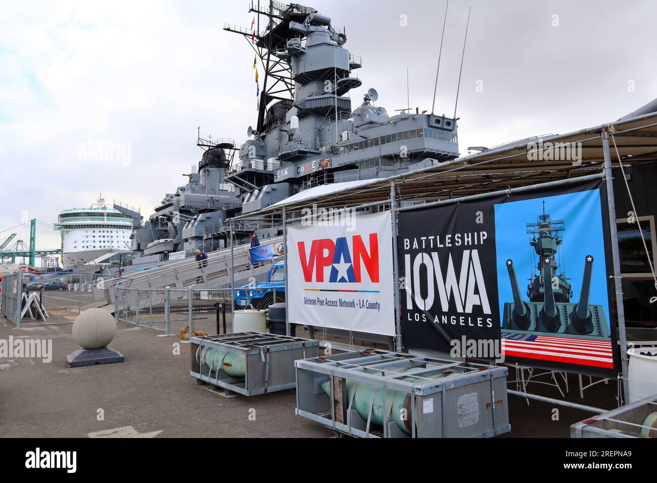 San Pedro (Los Angeles) California: Battleship IOWA BB-61 Museum in San ...