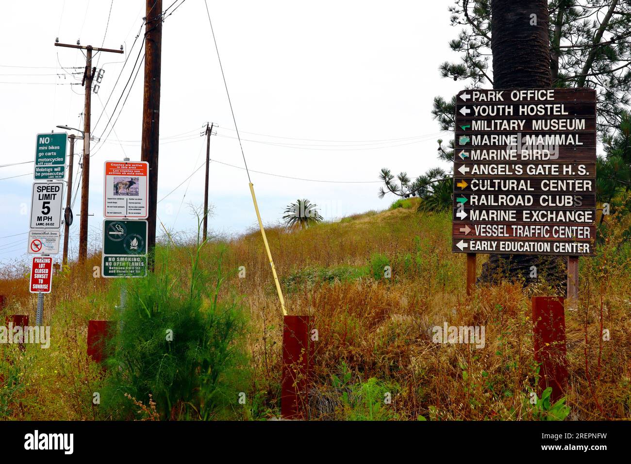 San Pedro (Los Angeles) California: signs of Angels Gate Park and Fort ...