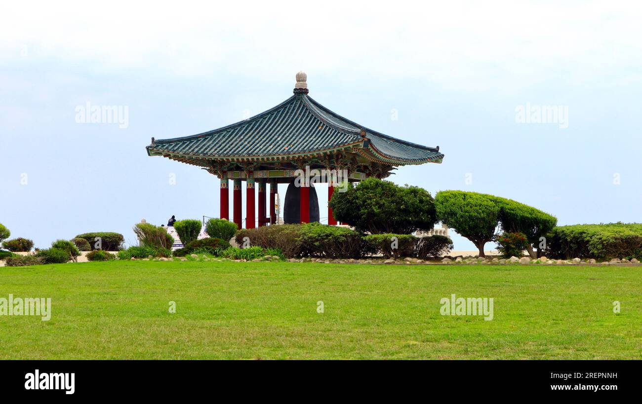San Pedro (Los Angeles), California: Korean Friendship Bell located in ...