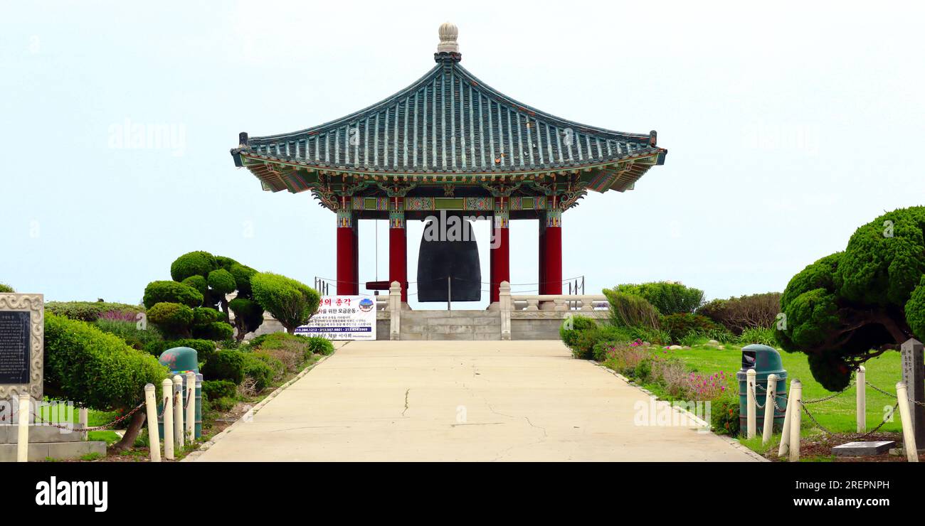 San Pedro (Los Angeles), California: Korean Friendship Bell located in ...