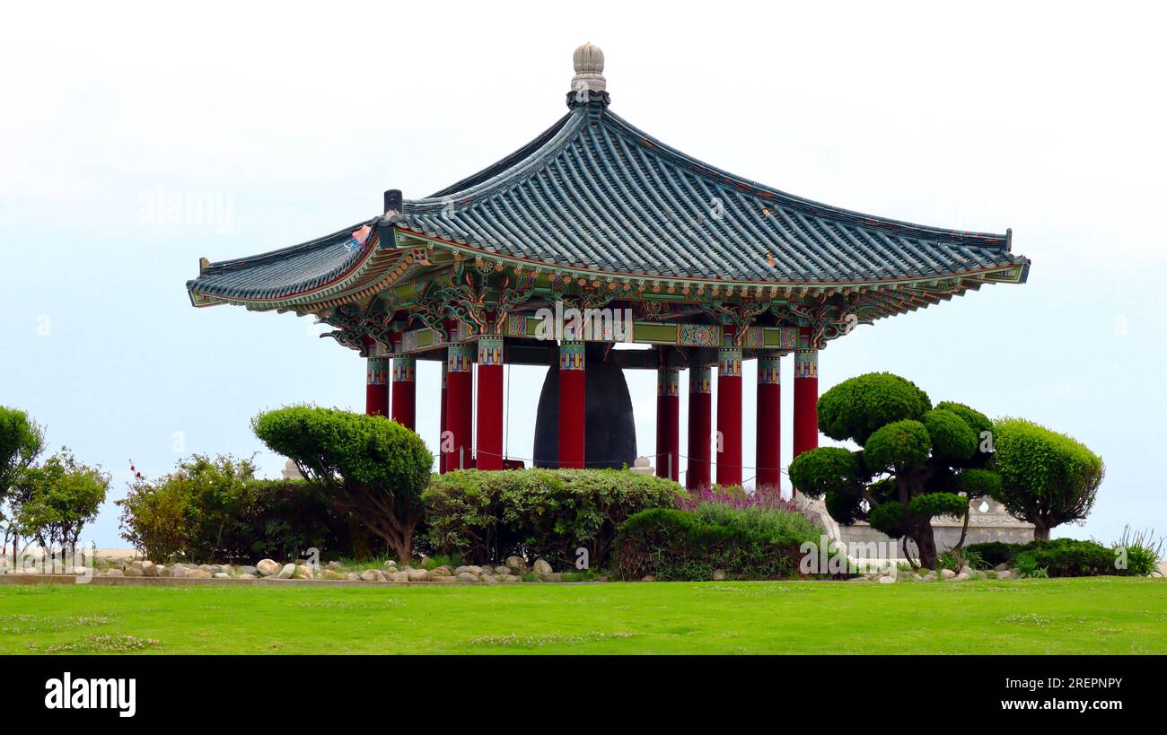 San Pedro (Los Angeles), California: Korean Friendship Bell located in ...