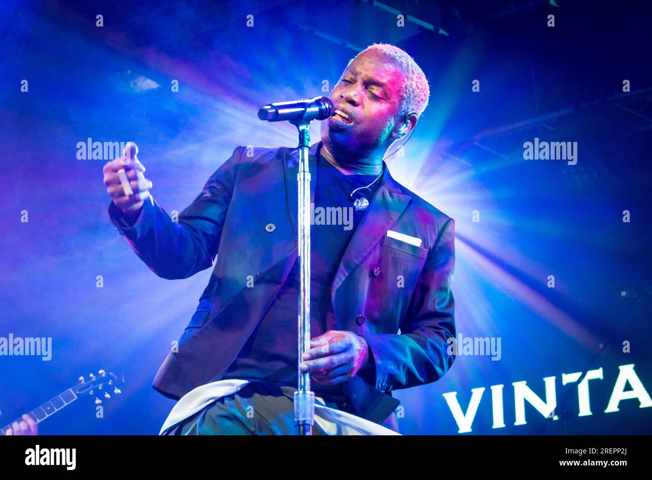 Ty taylor hi-res stock photography and images - Alamy