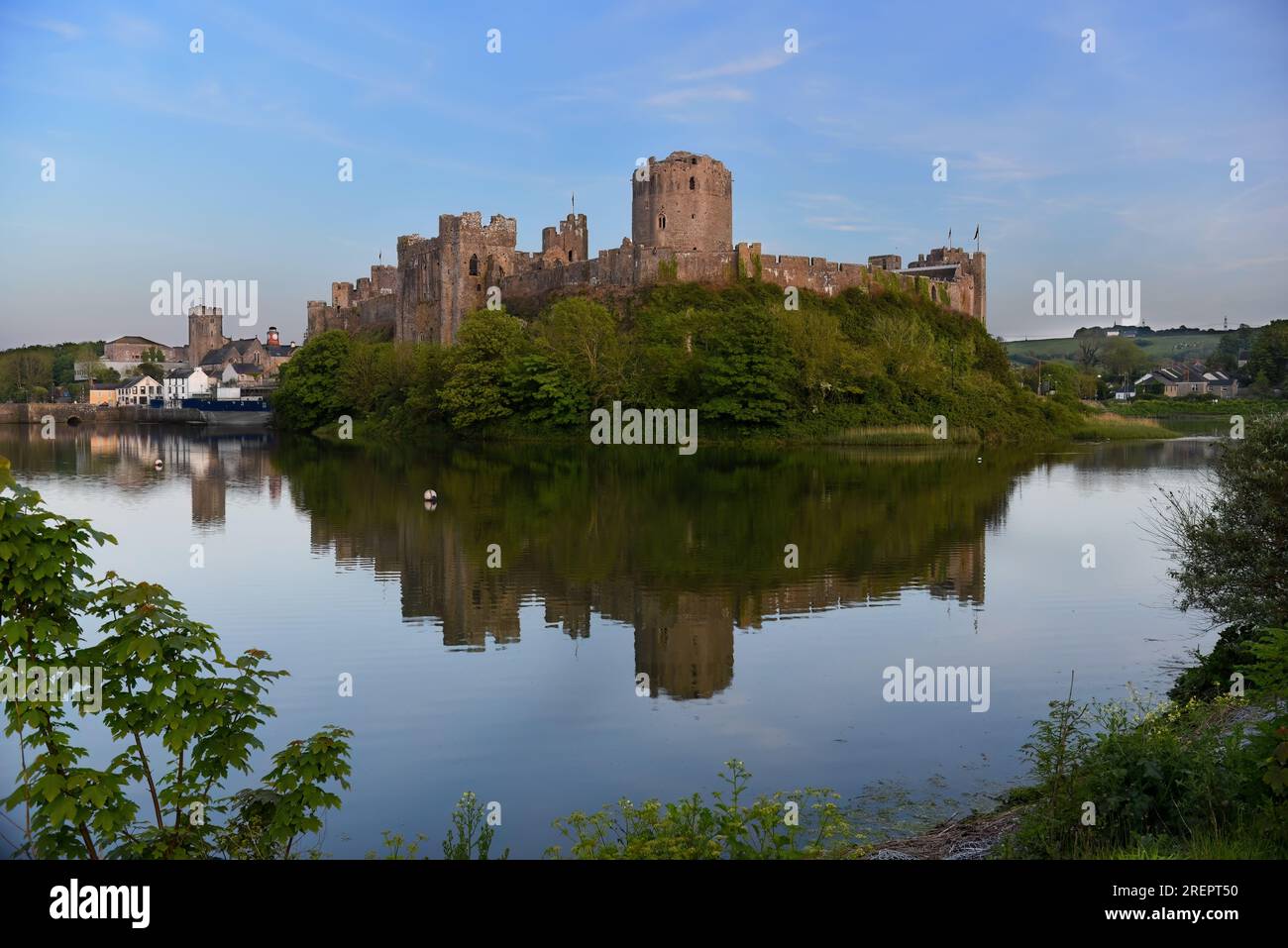 Visit pembroke castle hi-res stock photography and images - Alamy