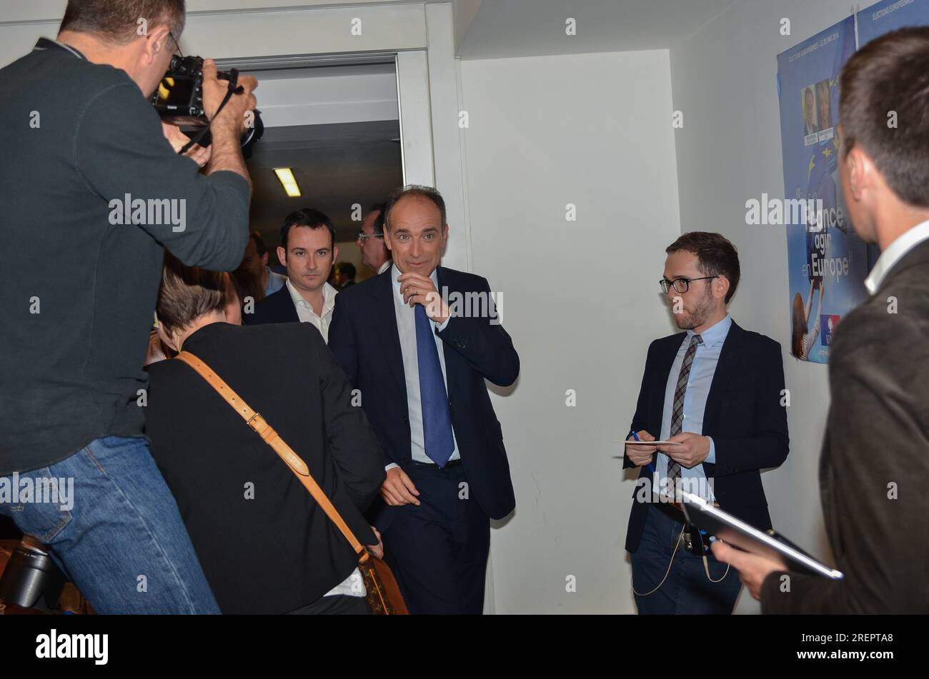 Election Européennes, 25 mai 2014 : Jean-François Copé, arrive au siège ...