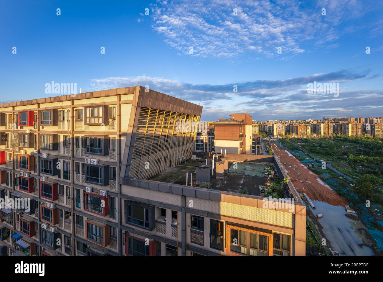The sunrise over the city of Chengdu Stock Photo - Alamy