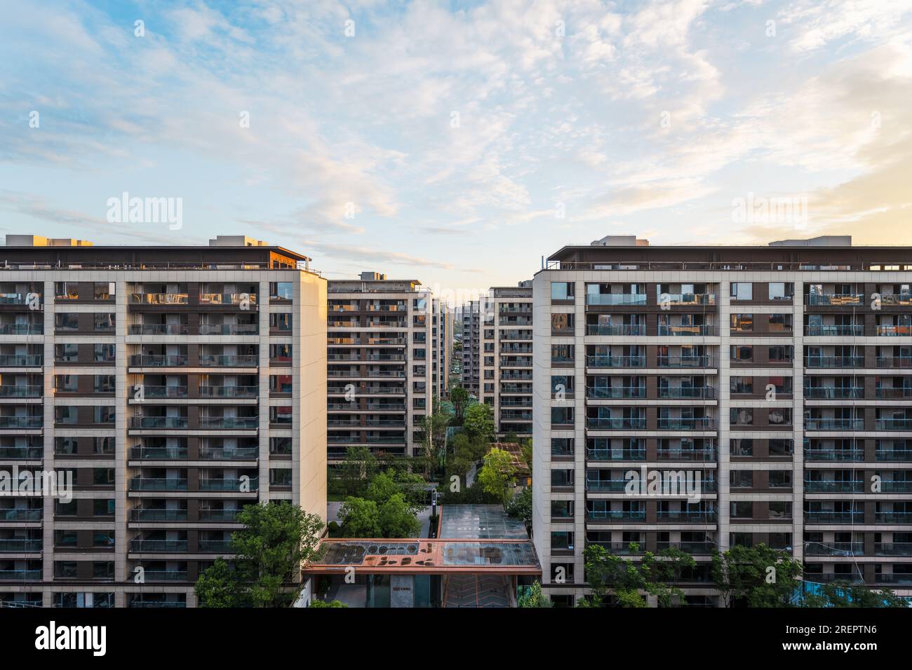The sunrise over the city of Chengdu Stock Photo - Alamy