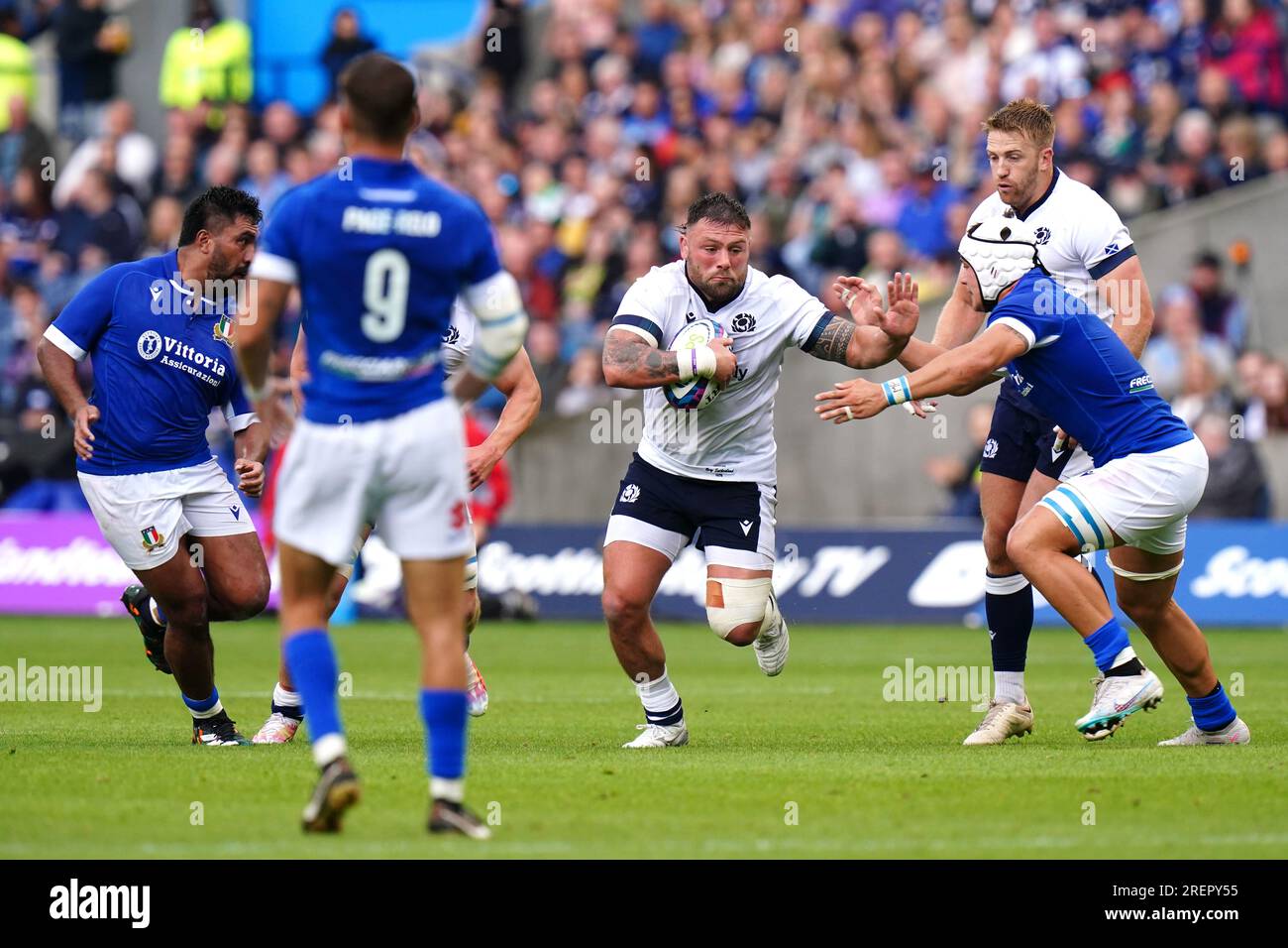 Rory sutherland rugby union hi-res stock photography and images - Alamy