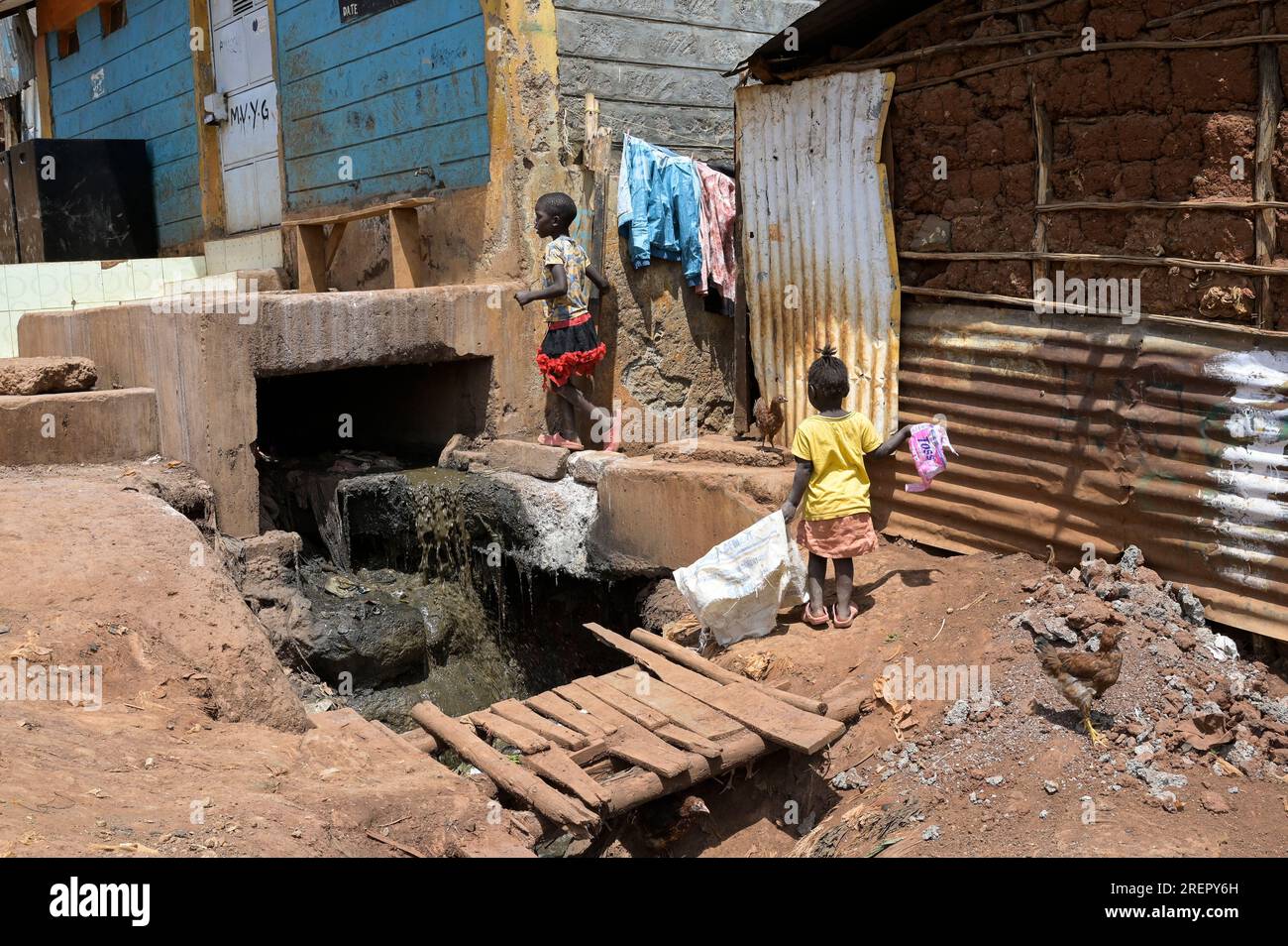 KENYA, Nairobi, Kibera slum / KENIA, Nairobi, Slum Kibera Stock Photo ...