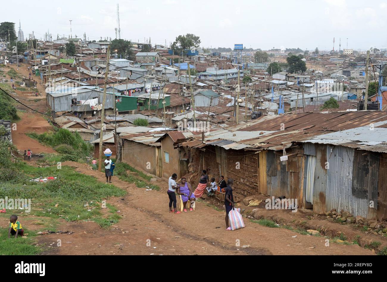 KENYA, Nairobi, Kibera slum / KENIA, Nairobi, Slum Kibera Stock Photo ...