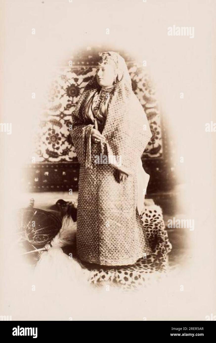 Tableau Vivant "India" 1888 by George Washington Wilson Stock Photo - Alamy