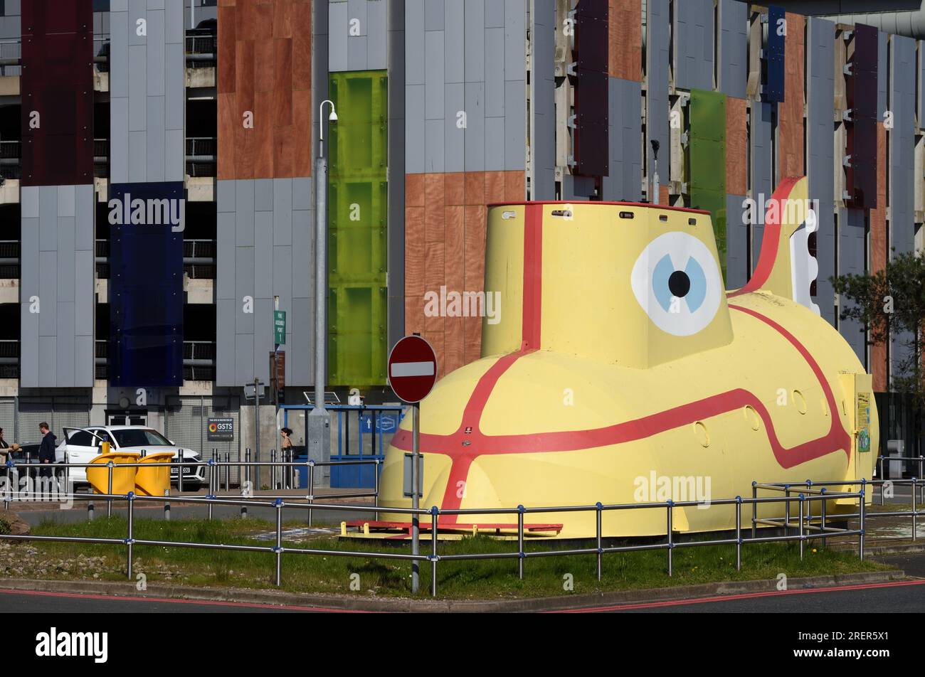 Yellow Submarine in front of Hilton Hampton Hotel Outside Liverpool ...