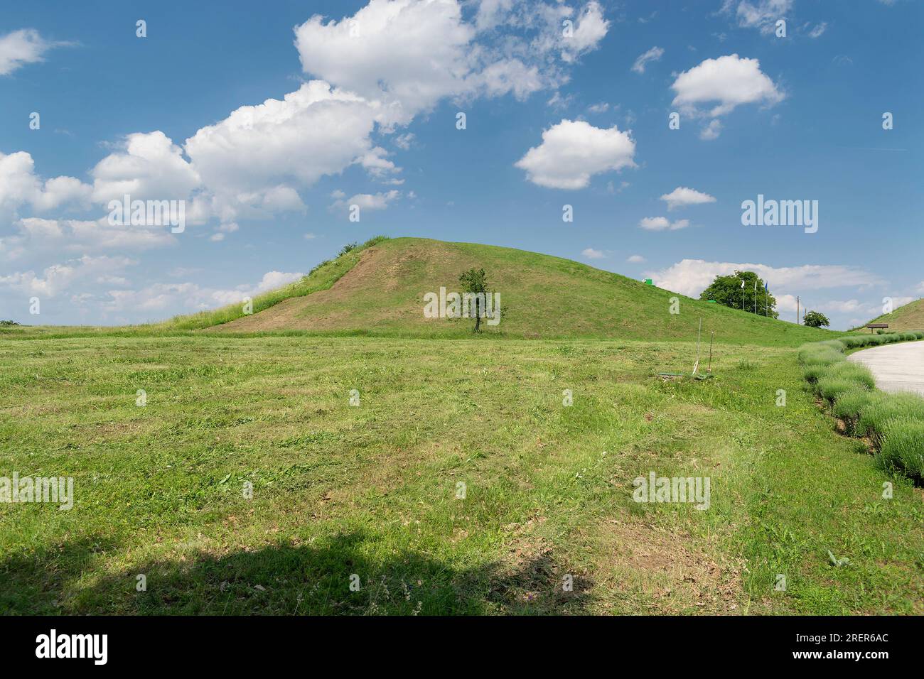 The eastern mound bulgaria hi-res stock photography and images - Alamy