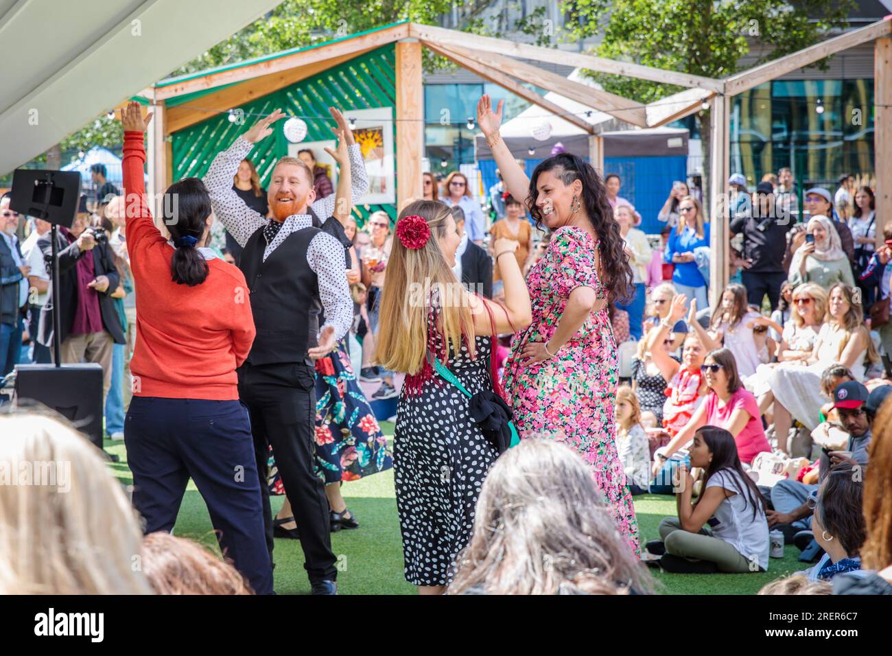 Ilusion flamenca hi-res stock photography and images - Alamy