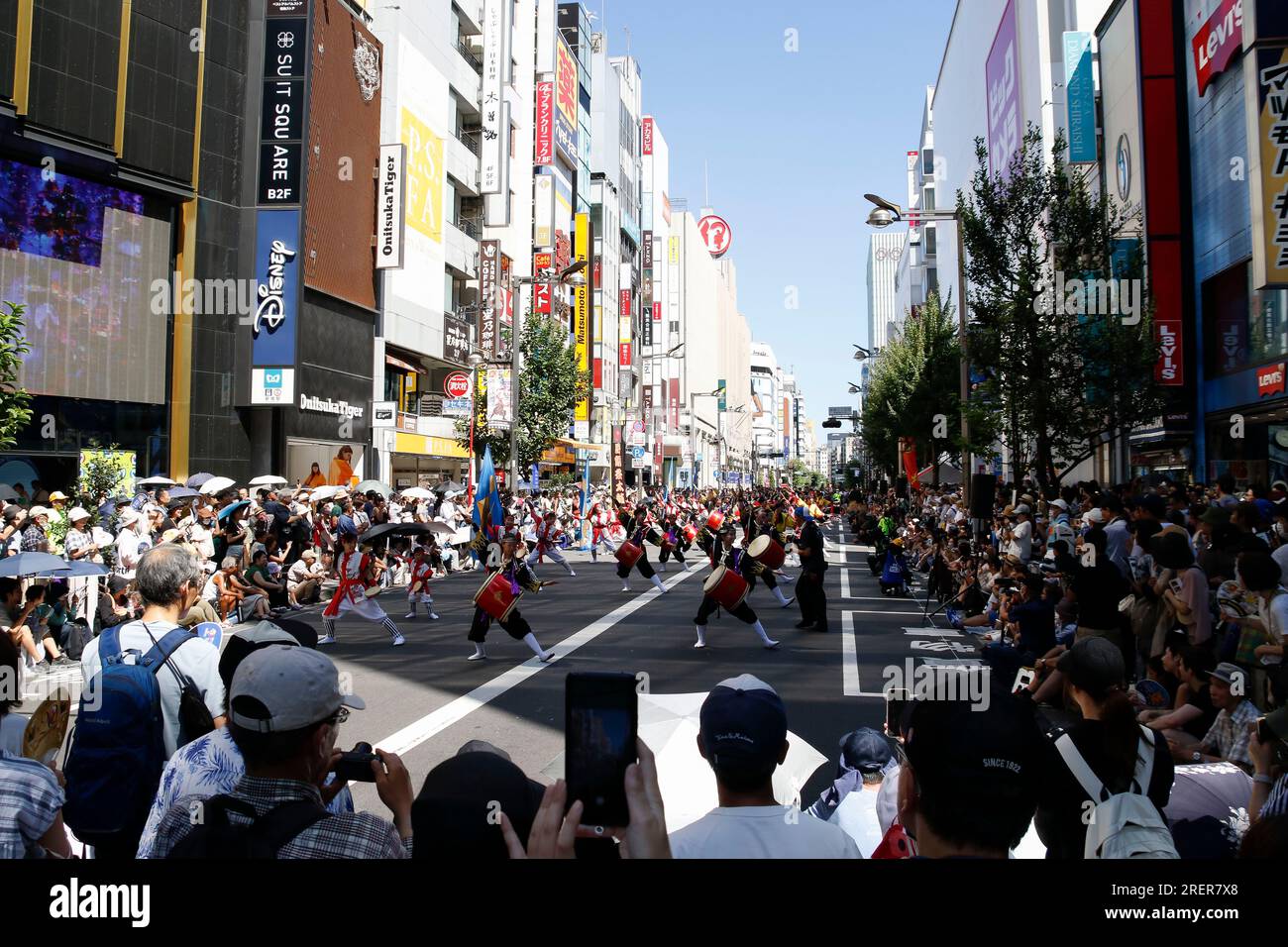 Tokyo, Japan. 29th July, 2023. Eisa dancers perform during the Shinjuku ...
