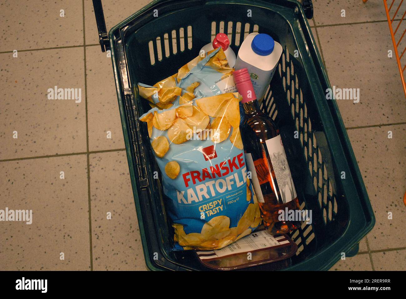 Hihg food price hi-res stock photography and images - Alamy