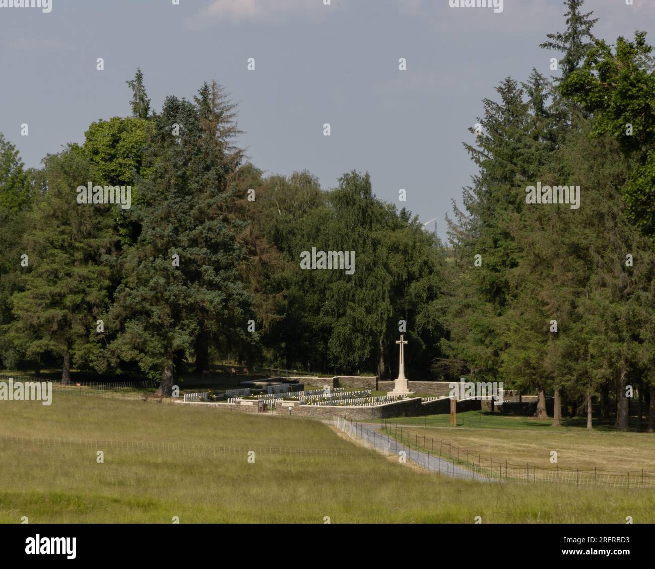 Y-Ravine CWGC Cemetery in the Newfoundland Memorial Park on the Somme ...