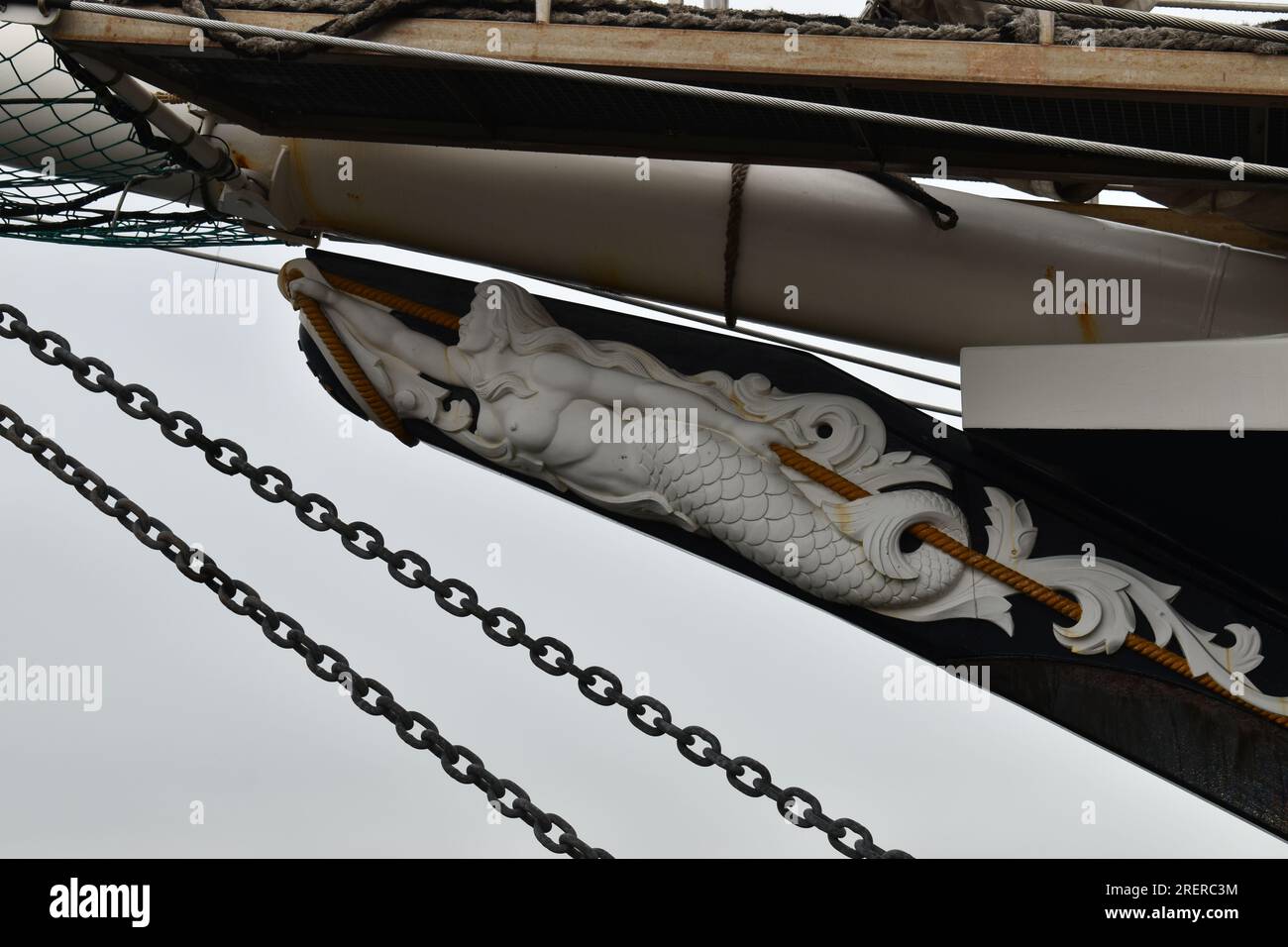 Woman figurehead hi-res stock photography and images - Alamy