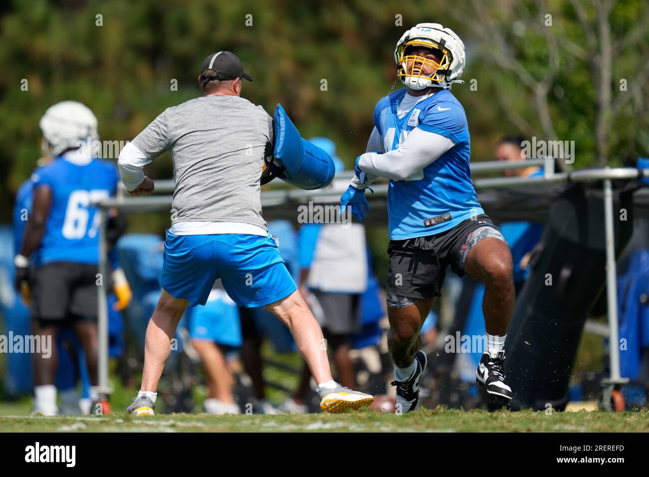 Los Angeles Chargers linebacker Tuli Tuipulotu (45) participates in a ...