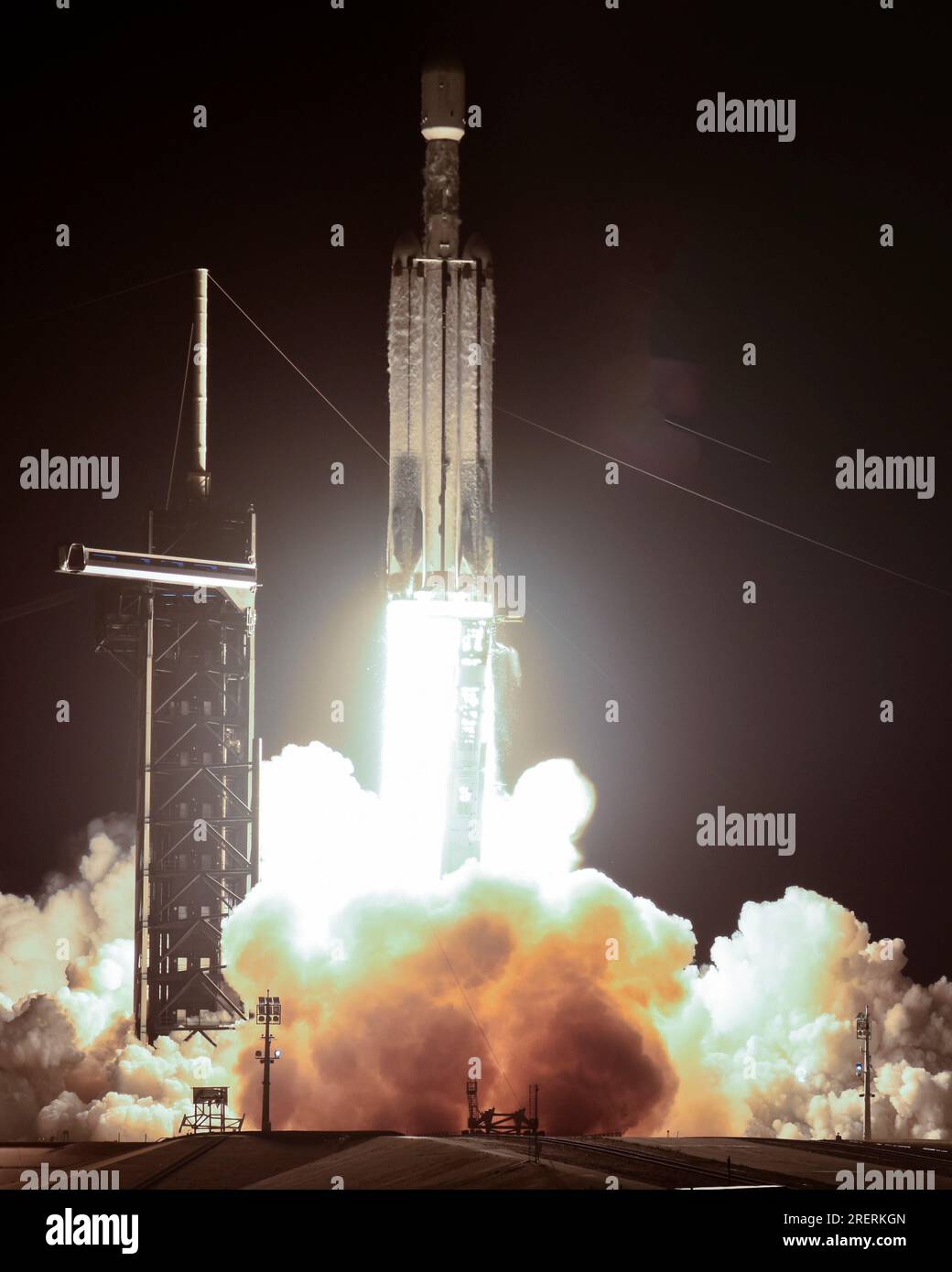 Jupiter 3 echostar hi-res stock photography and images - Alamy