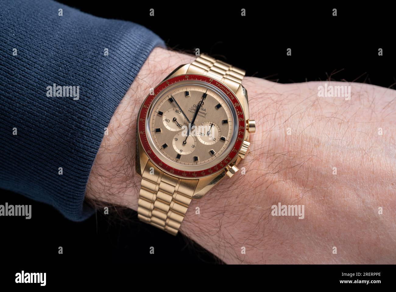 Omega Speedmaster Apollo 11 in Moonshine gold which is slightly lighter ...