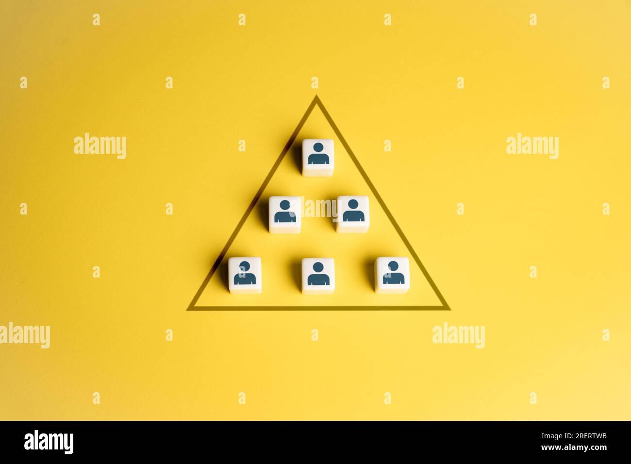 Group hierarchy hi-res stock photography and images - Alamy