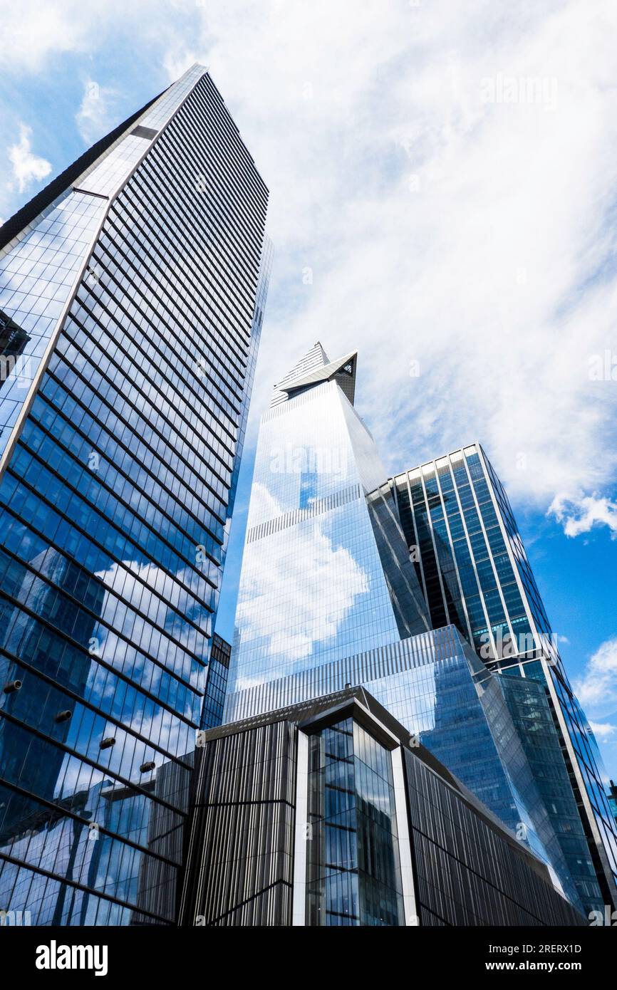 Impressive Hudson Yards architecture includes The Edge, a popular ...
