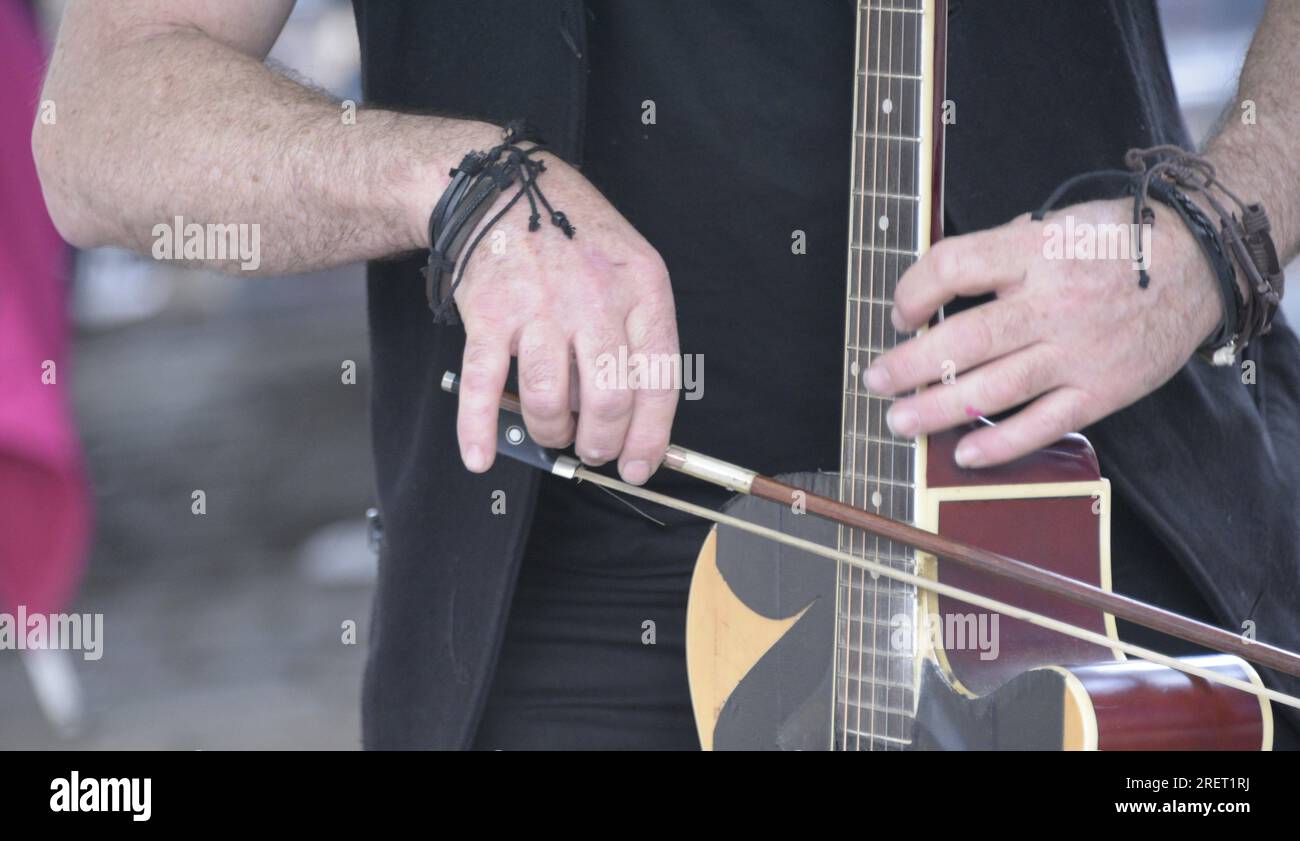 Manchester musician hi-res stock photography and images - Alamy