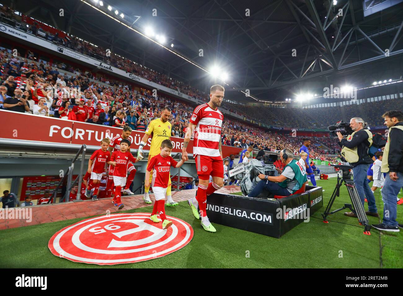 Football field 2024 hi-res stock photography and images - Alamy