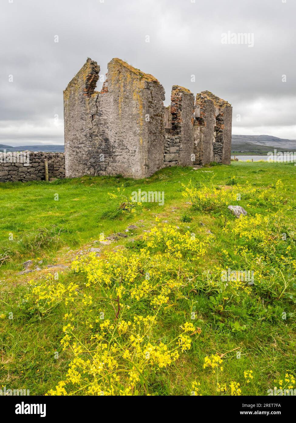 Old irish house hi-res stock photography and images - Alamy