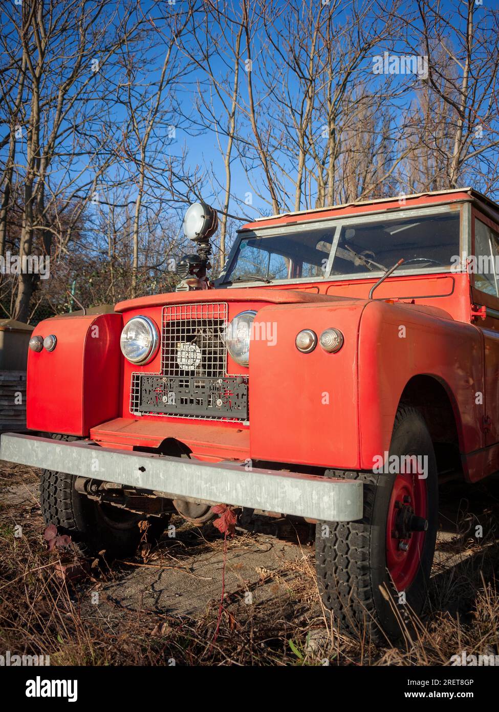 Front of an old red off-road car Stock Photo - Alamy