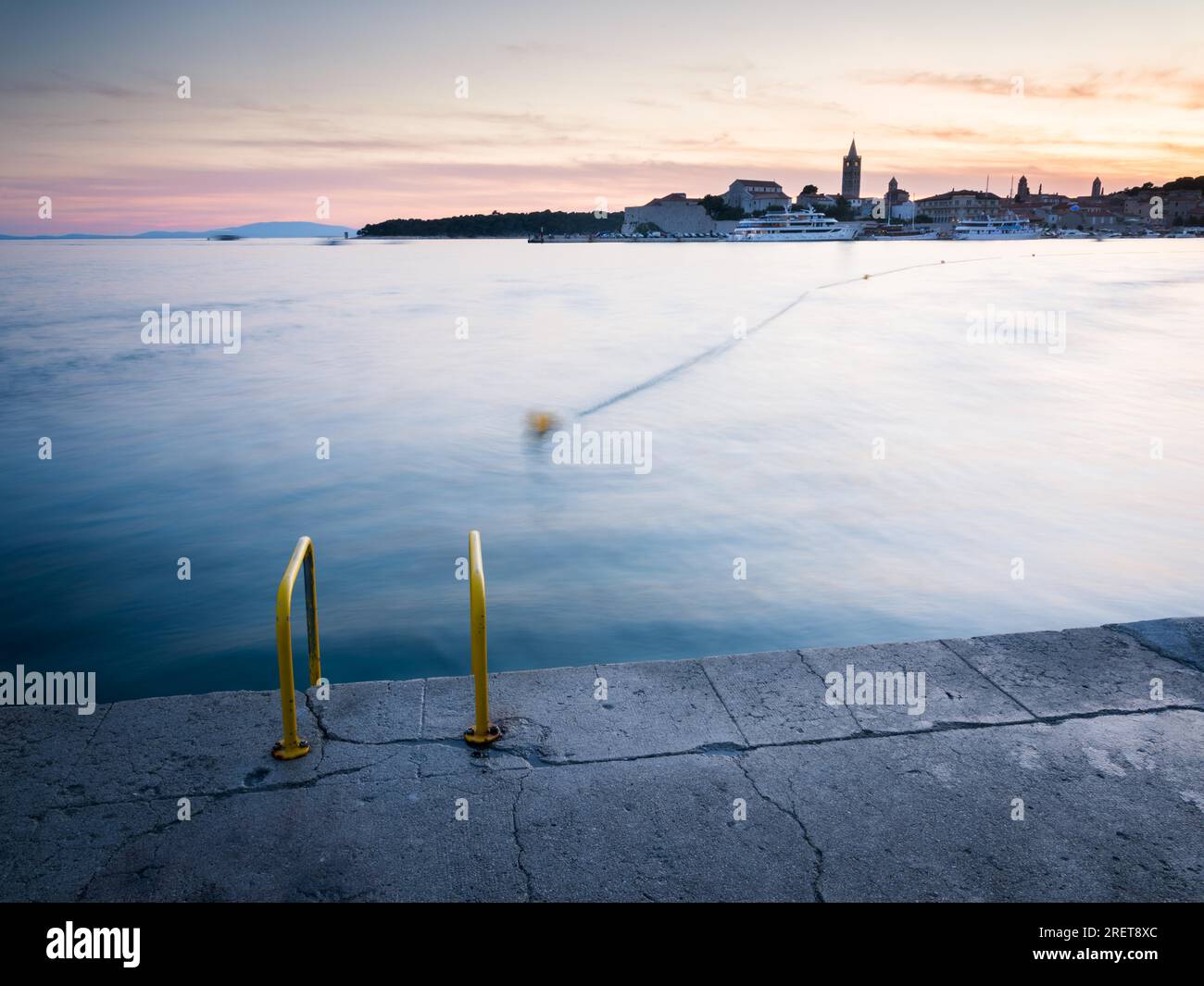Banjol hi-res stock photography and images - Alamy