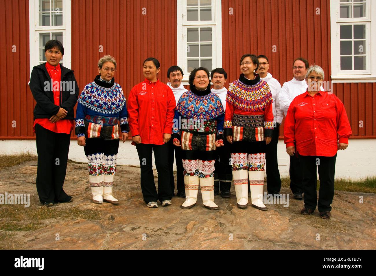 Inuit choir hi-res stock photography and images - Alamy