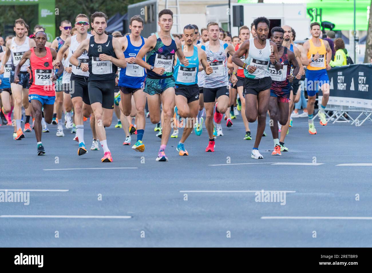 Berlin, Germany. July 29, 2023. Runners and skaters during the Adidas ...