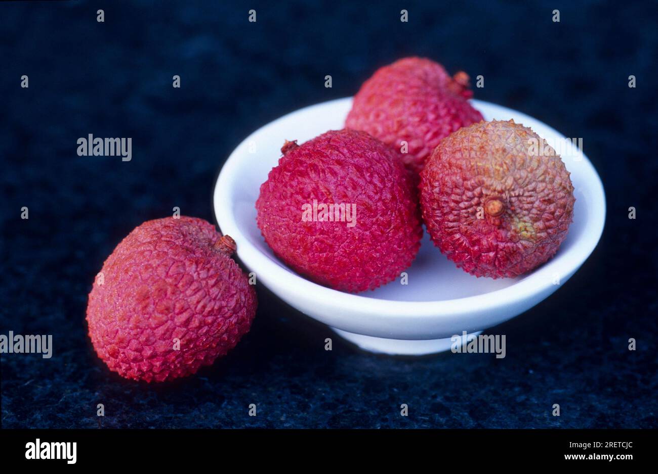 Lychee-Fruits (Litchi chinensis) in shell Stock Photo - Alamy