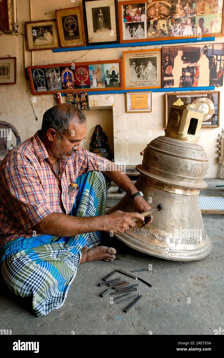 Artisan making a temple bell in Kumbakonam, Tamil Nadu, India, Asia ...