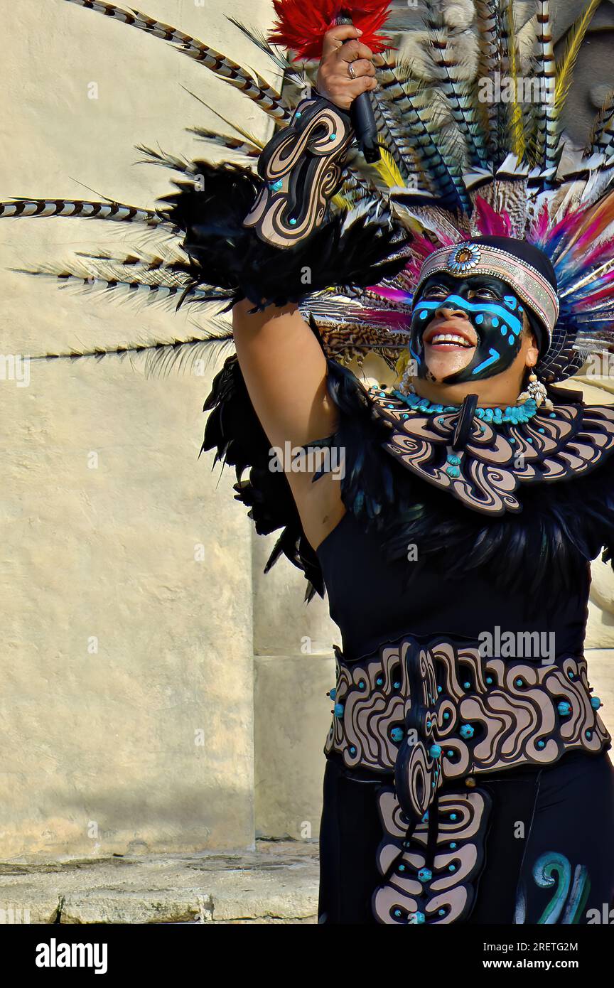 Street performers in Mayan costumes Stock Photo - Alamy