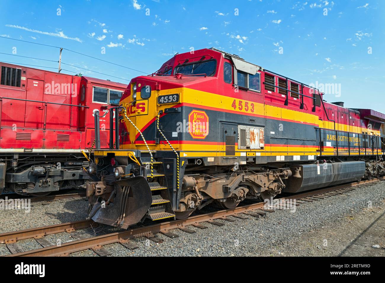 KCSM locomotive 4553 is waiting at the railyard in Kalama, Washington, USA Stock Photo - Alamy