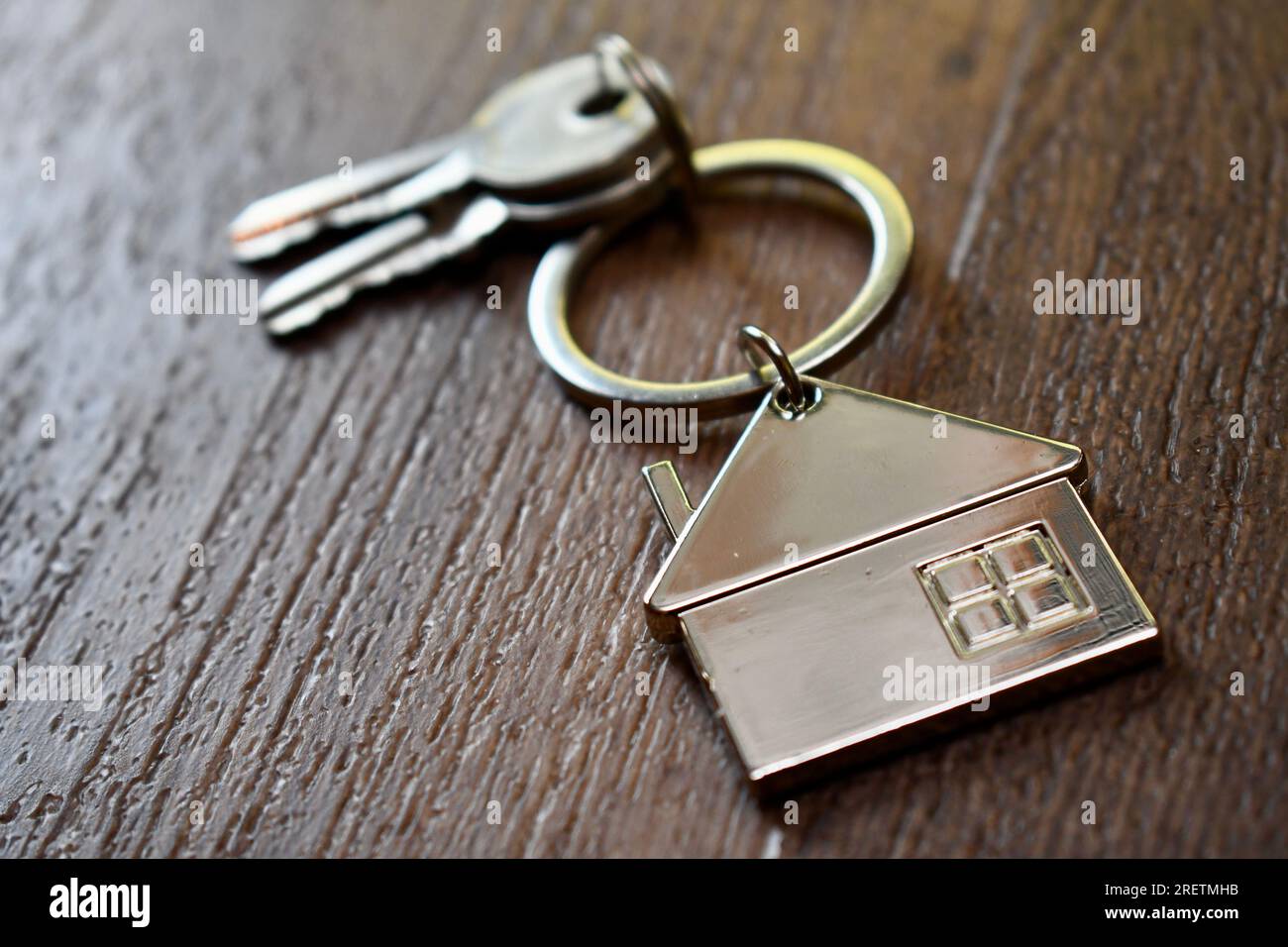 Keys to a new home Stock Photo - Alamy