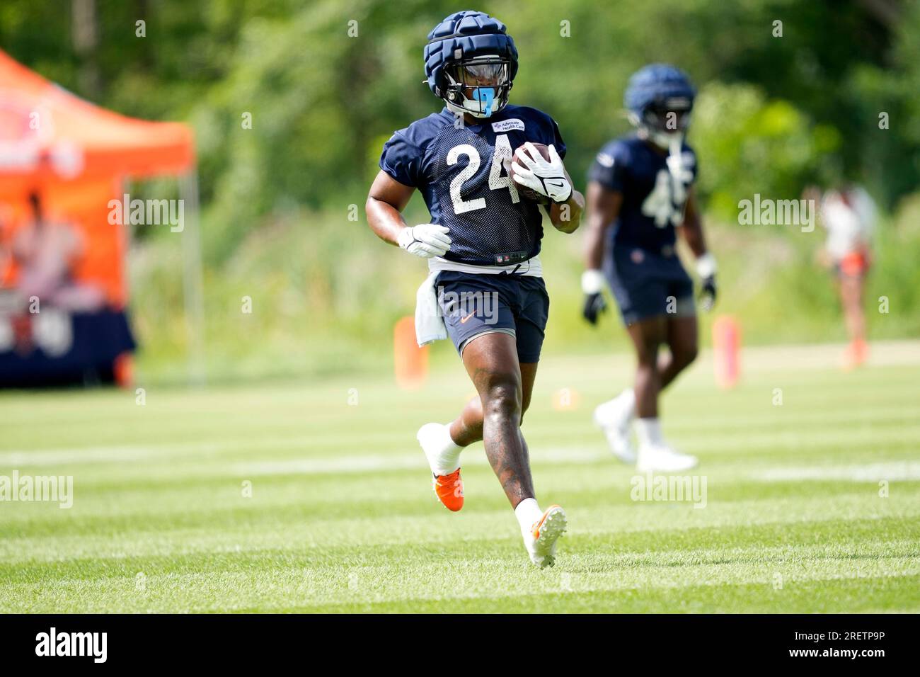 Chicago Bears running back Khalil Herbert participates in the NFL ...