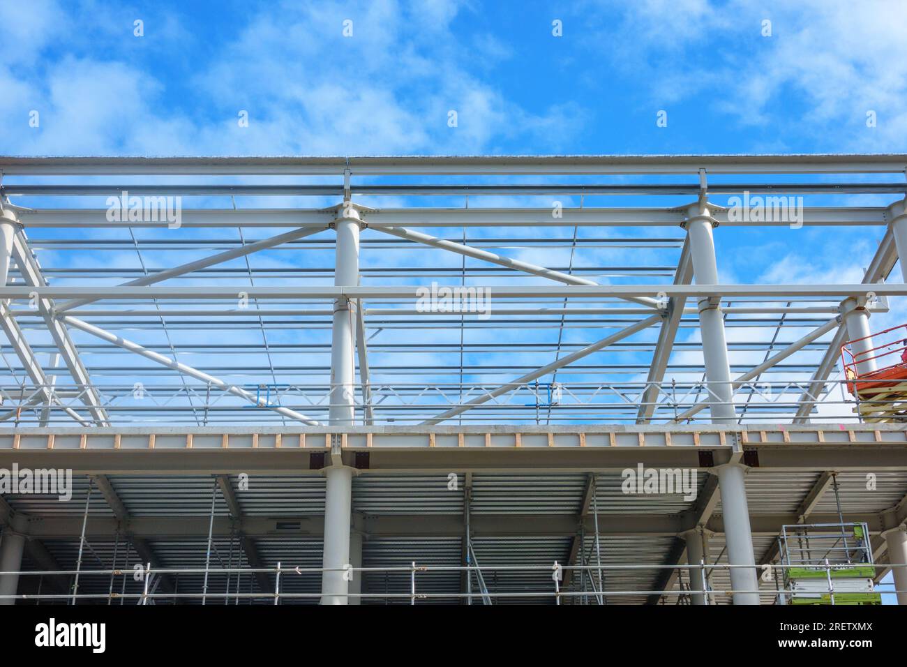 Structural beams hi-res stock photography and images - Alamy