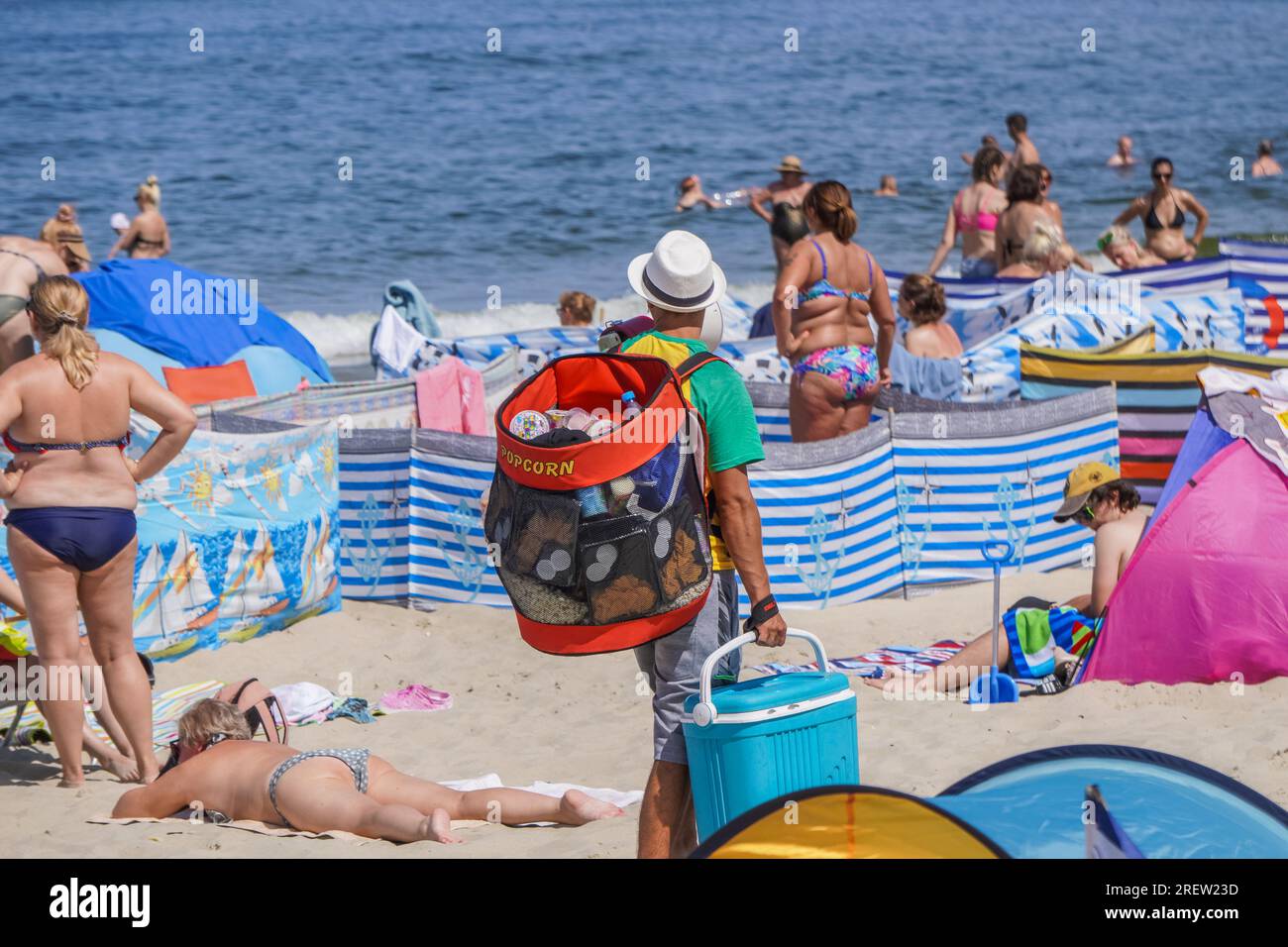 Piaski, Poland. 29th July, 2023. Krynica Morska July 29th. 2023 People enjoy hot summer weather ...