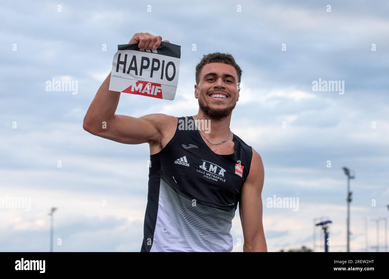 Wilfried happio champion hi-res stock photography and images - Alamy